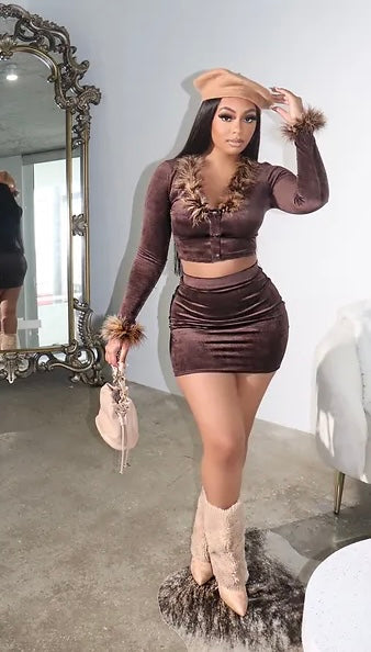 FEATHERED BADDIE SET – JC LUXE